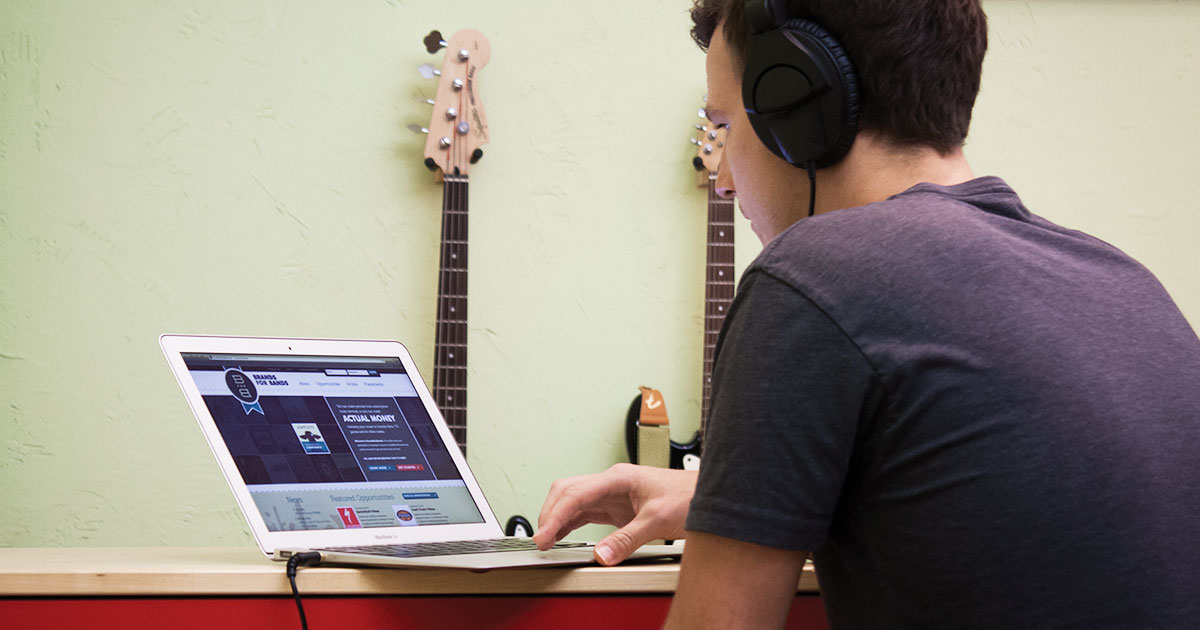 JLOOP Case Study: Brands for Bands